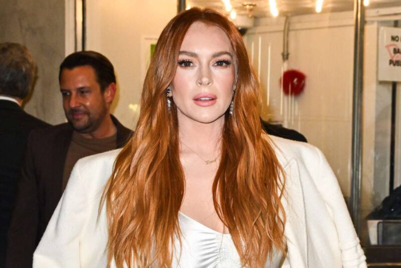 Lindsay Lohan shares footage from the filming of a movie where she is ...